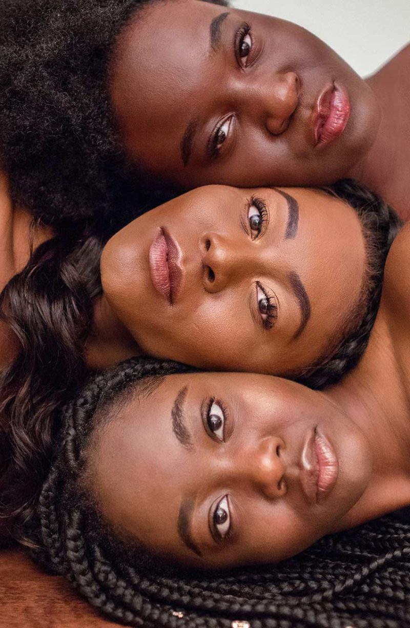 coiffure afro bruxelles - Adèle Simo - défrisage américain lissage coiffeur